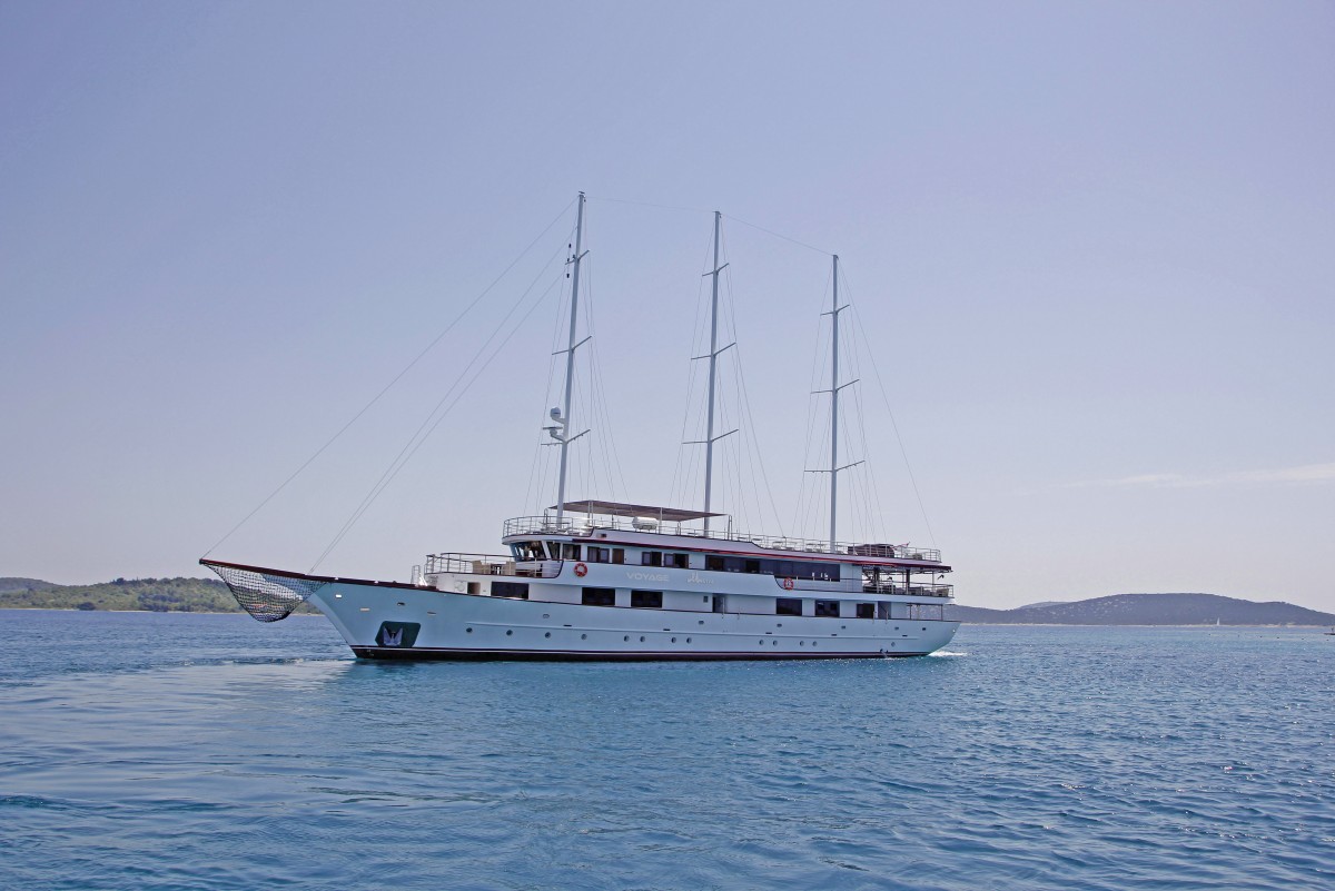 Passenger vessel Voyage - Promar Design